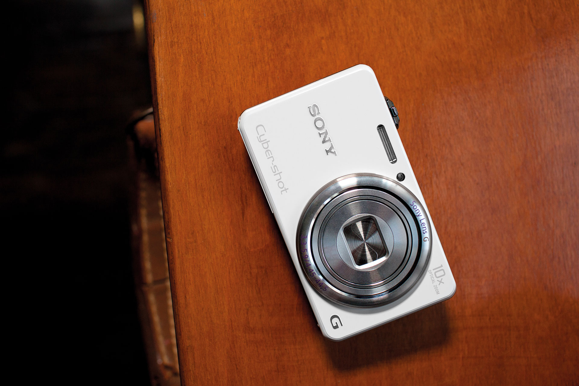 Sony Cyber-shot DSC-WX100, DSC-W690, DSC-TX20 - 10fach dünn